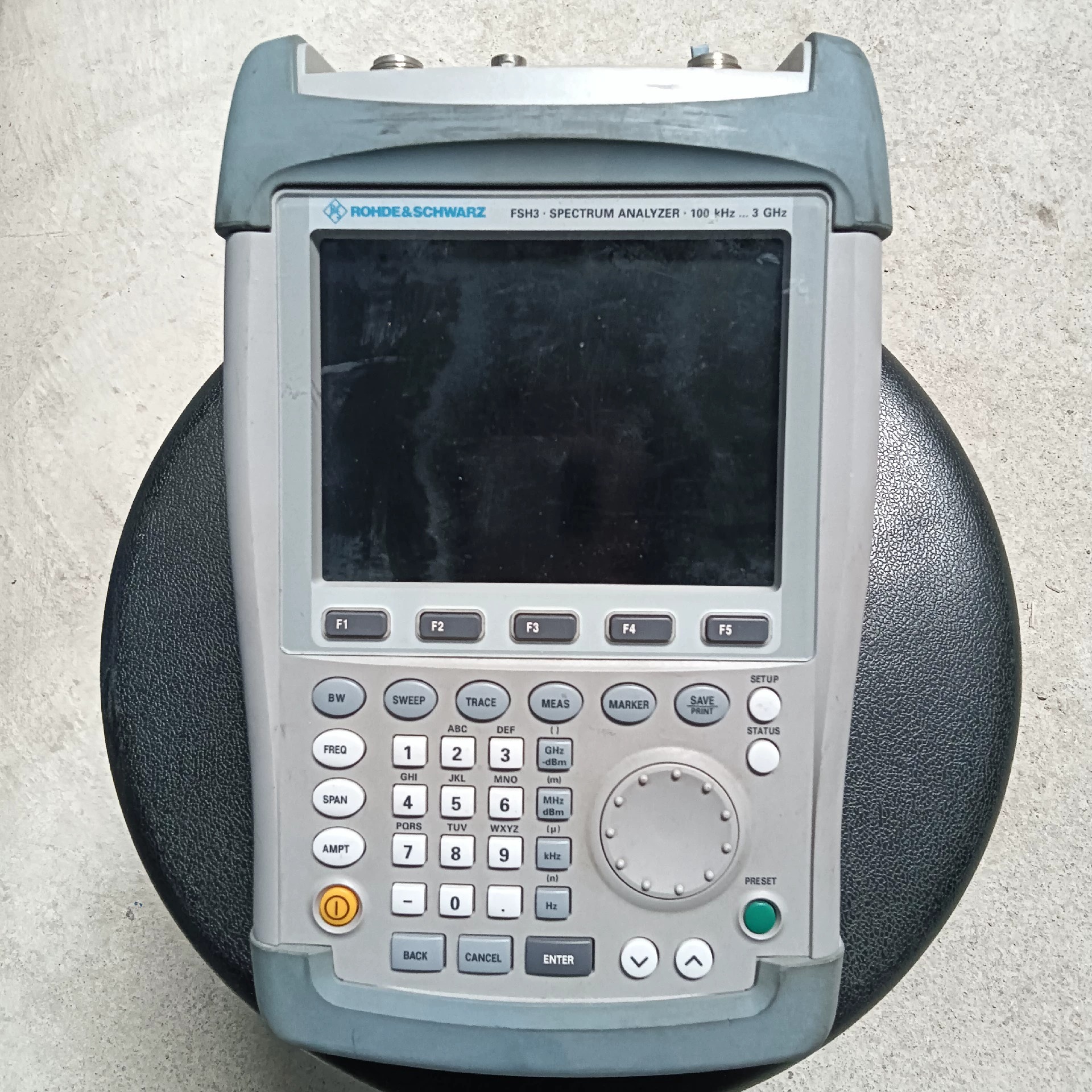 Second Hand Spectrum Analyser Rohde & Schwarz FSH20 20GHz Handheld ...