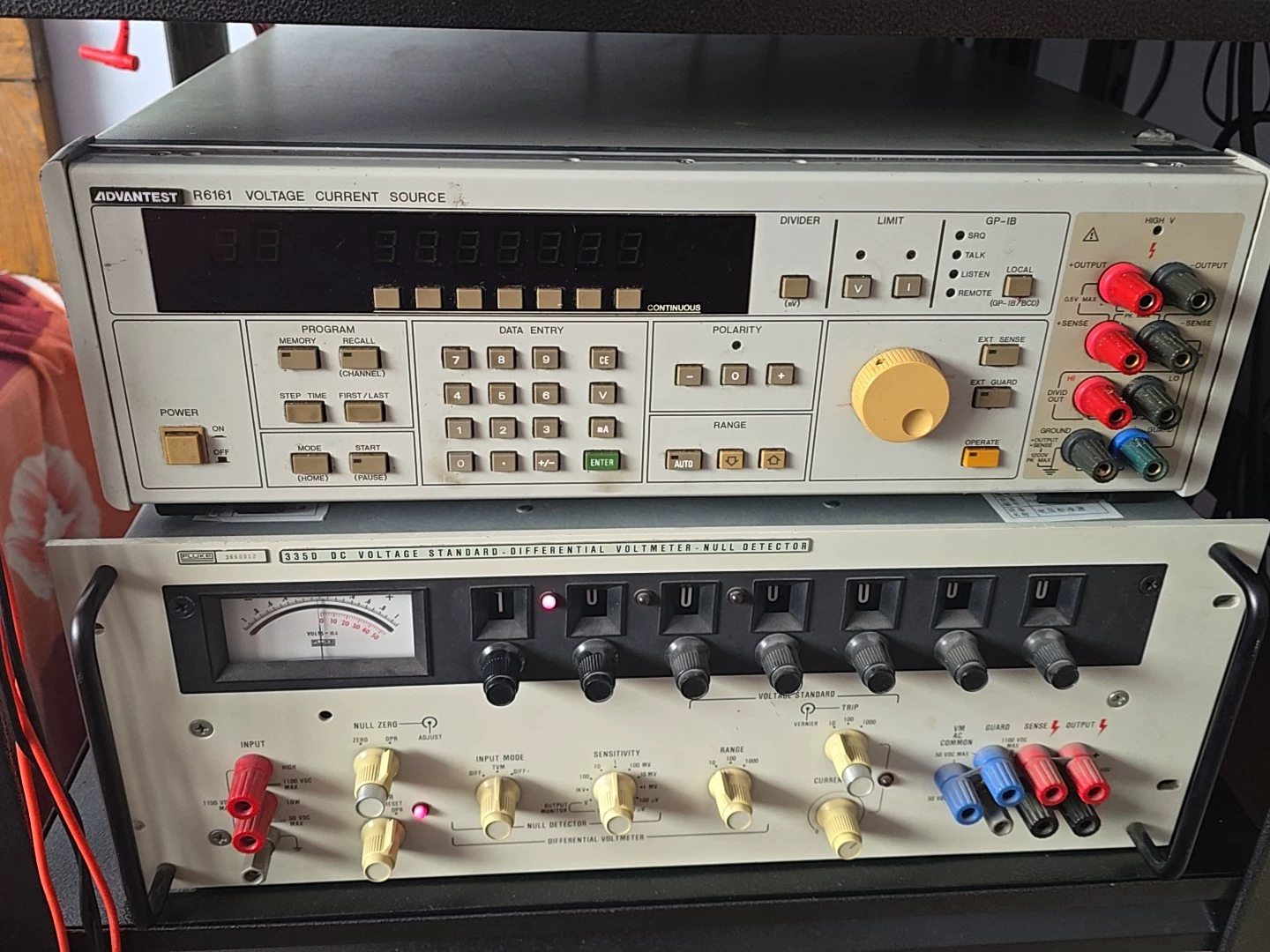 Advantest R6161 AC DC Variable Power Supply ±1200 V / 120 mA High ...