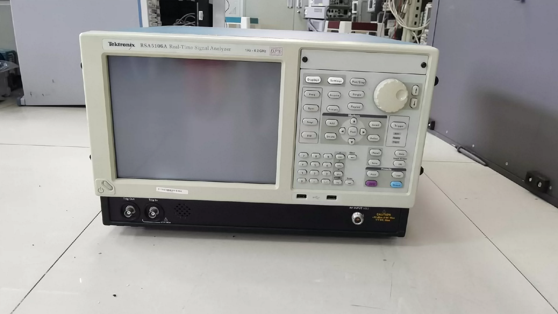 Tektronix RSA5106A 6.2 GHz Analista de espectro en tiempo real estándar ...